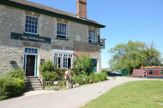 the-barge-inn-by-the-canal – The Barge Inn – Honeystreet